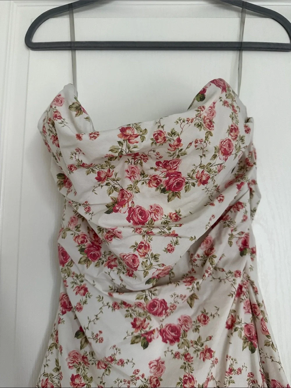 House of CB | Dresses | House Of Cb Floral Sweetheart Mini Dress White ...
